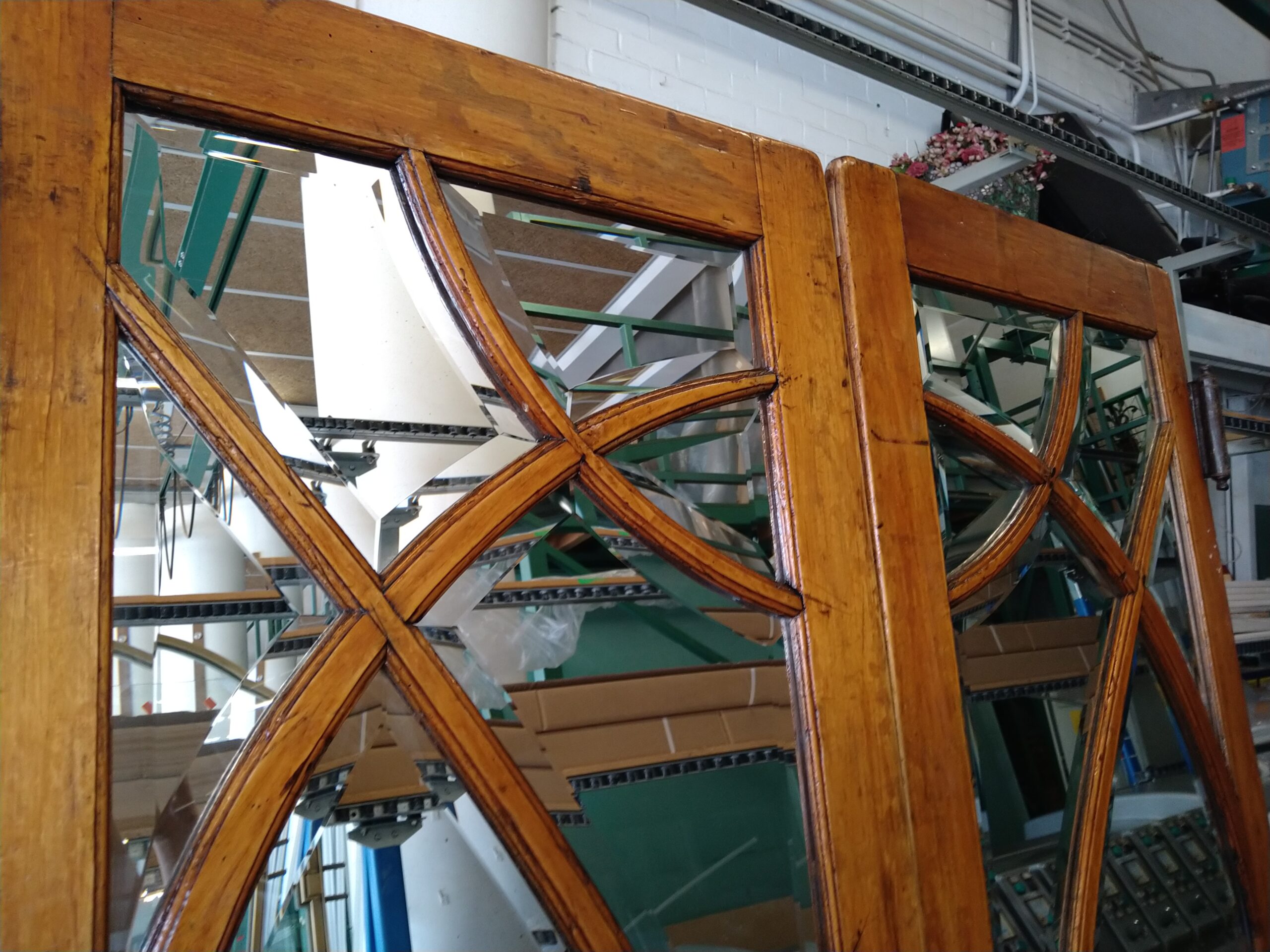 Facet slijpen van glas bij Ariba Glass Specials is een van onze ...